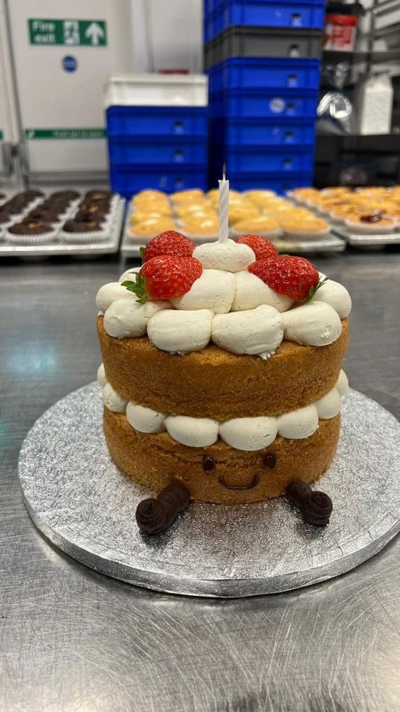 Custom Cakes – Mimi's Bakehouse