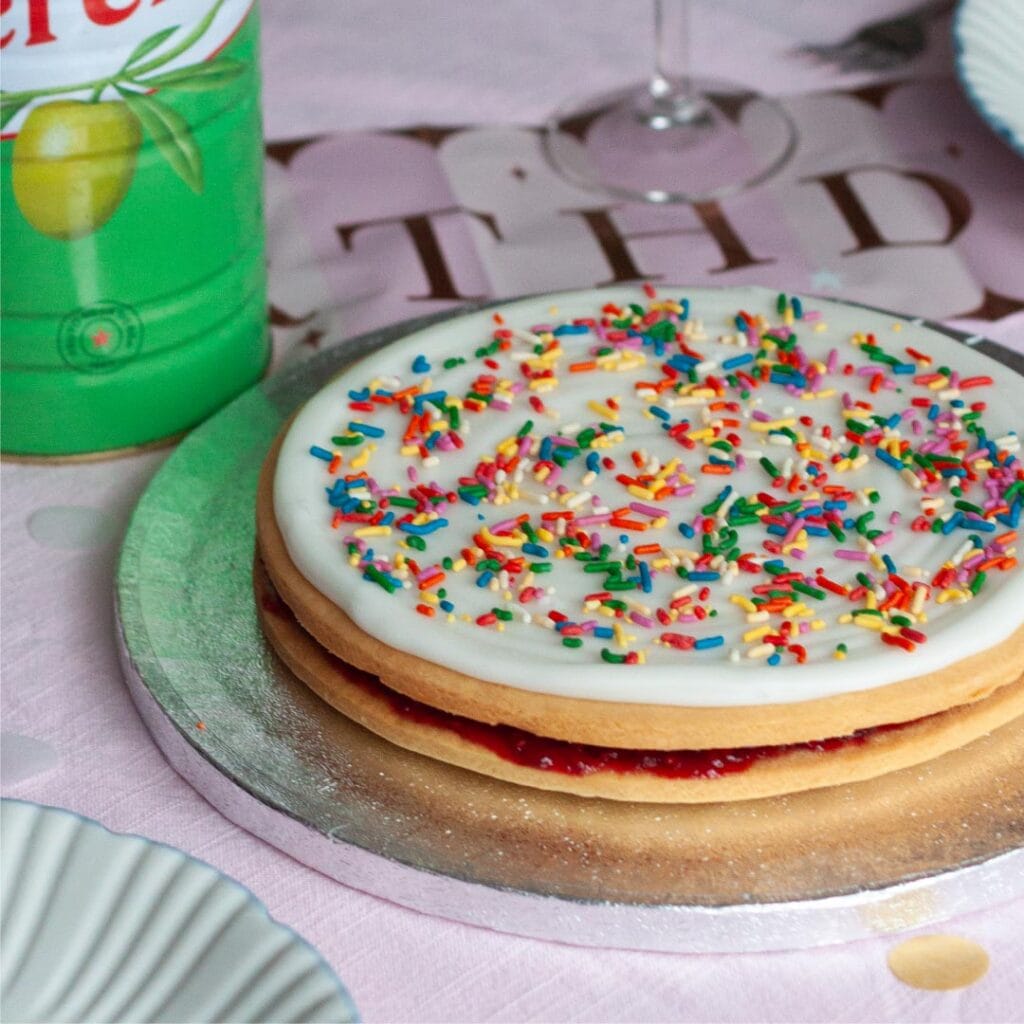 Giant Empire Biscuit – Mimi's Bakehouse